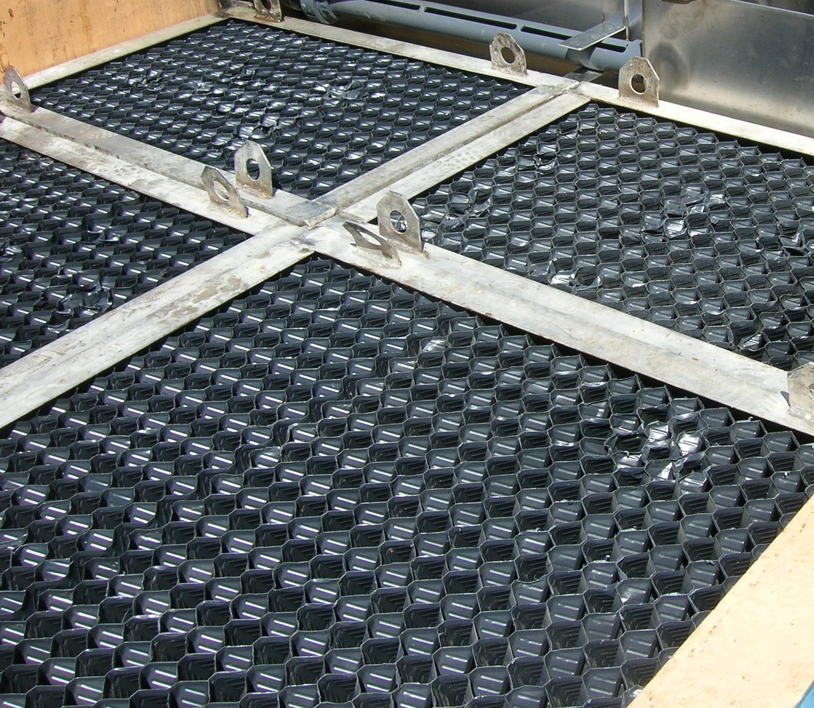 Corrugated Coalescing Media - Pumping & Filtration Solutions